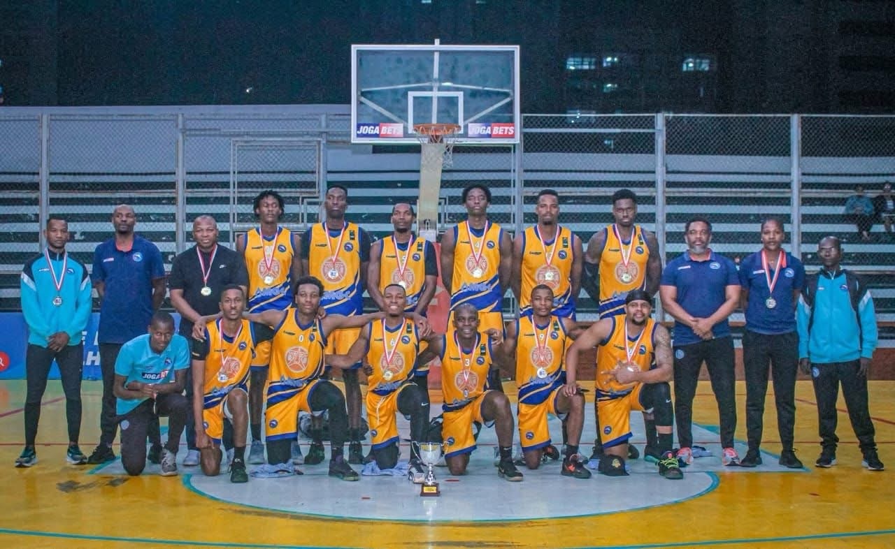 BASQUETEBOL:: COSTA DO SOL CONQUISTA TAÇA MAPUTO JOGABETS - Plantel OC